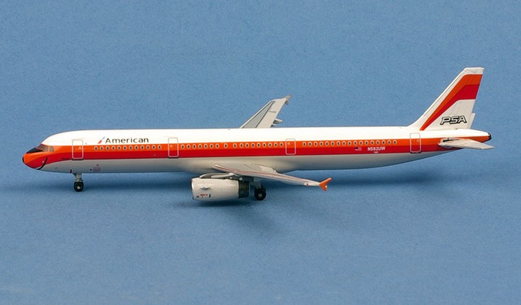 Aero Classics AC041675 Airbus A321 American Airlines retro/ PSA N