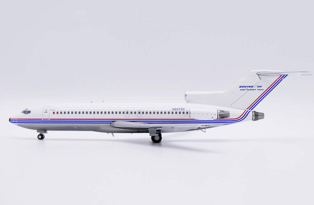 JC Wings XX20414 Boeing 727-100 Boeing House Color "Flight T