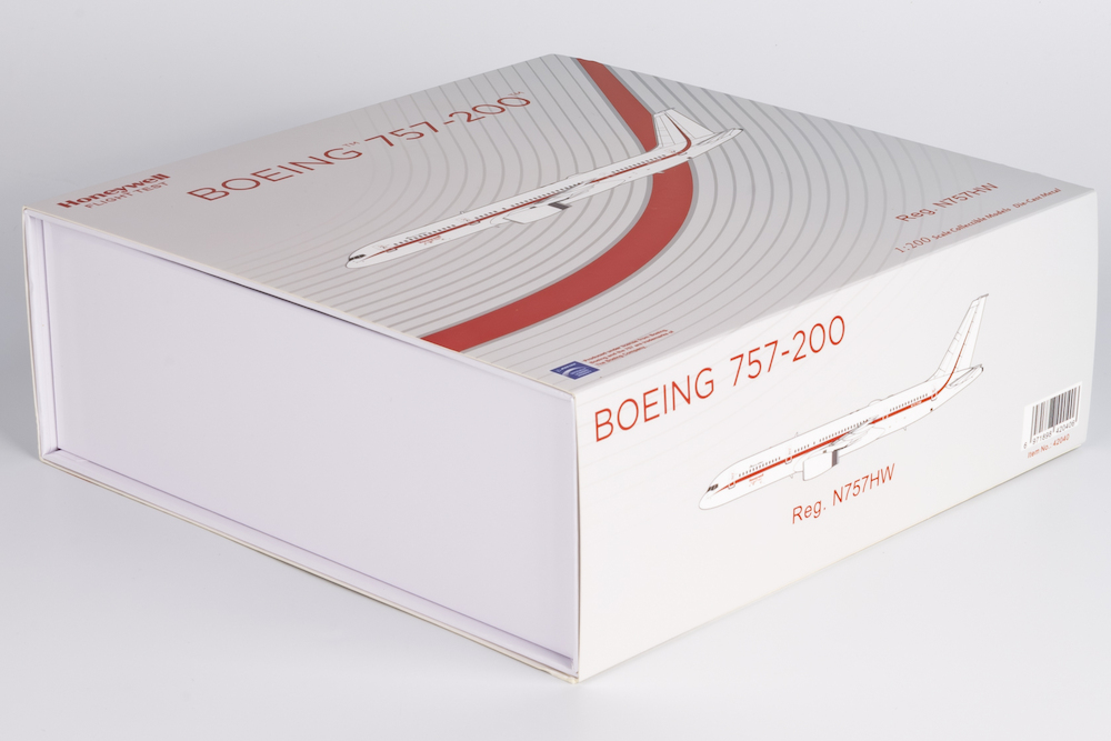 NG Models 42040 Boeing 757-200 Honeywell Aviation Services N757HW