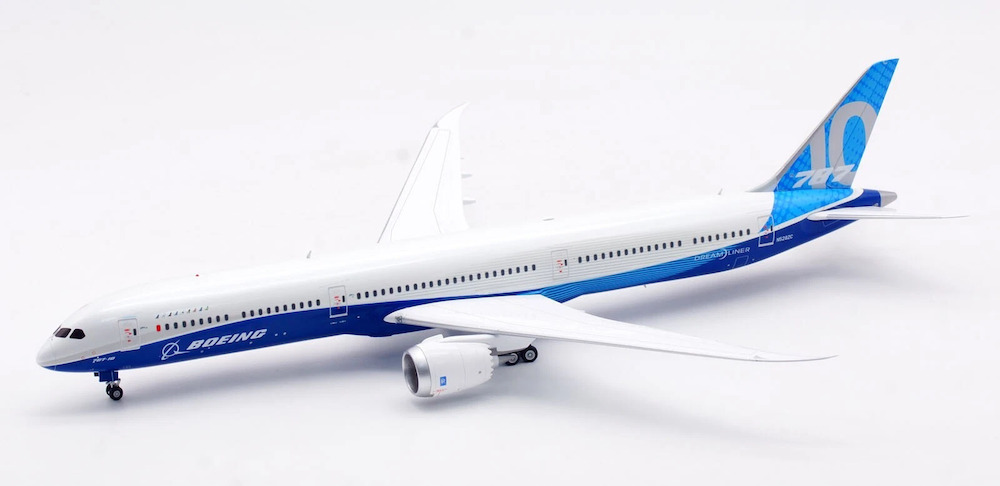 SQ Wings L2040 Boeing 787-10 Dreamliner Boeing House Color N528ZC