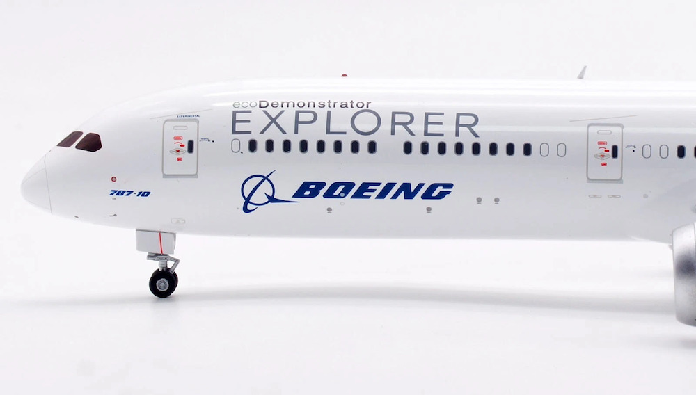 SQ Wings L2044 Boeing 787-10 Dreamliner Boeing House Color N829OV
